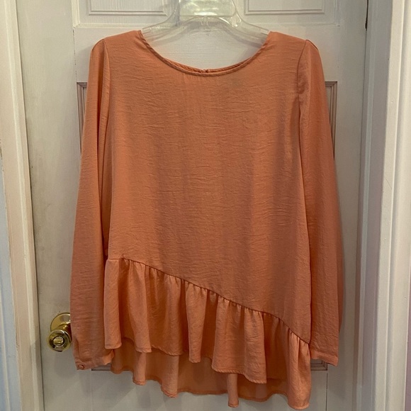 Chelsea & Theodore | Tops | Chelsea Theodore Asymmetrical Hem Blouse ...